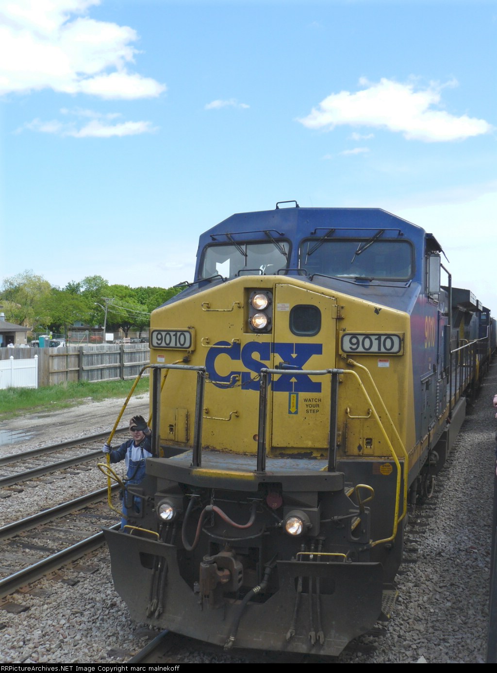CSX 9010